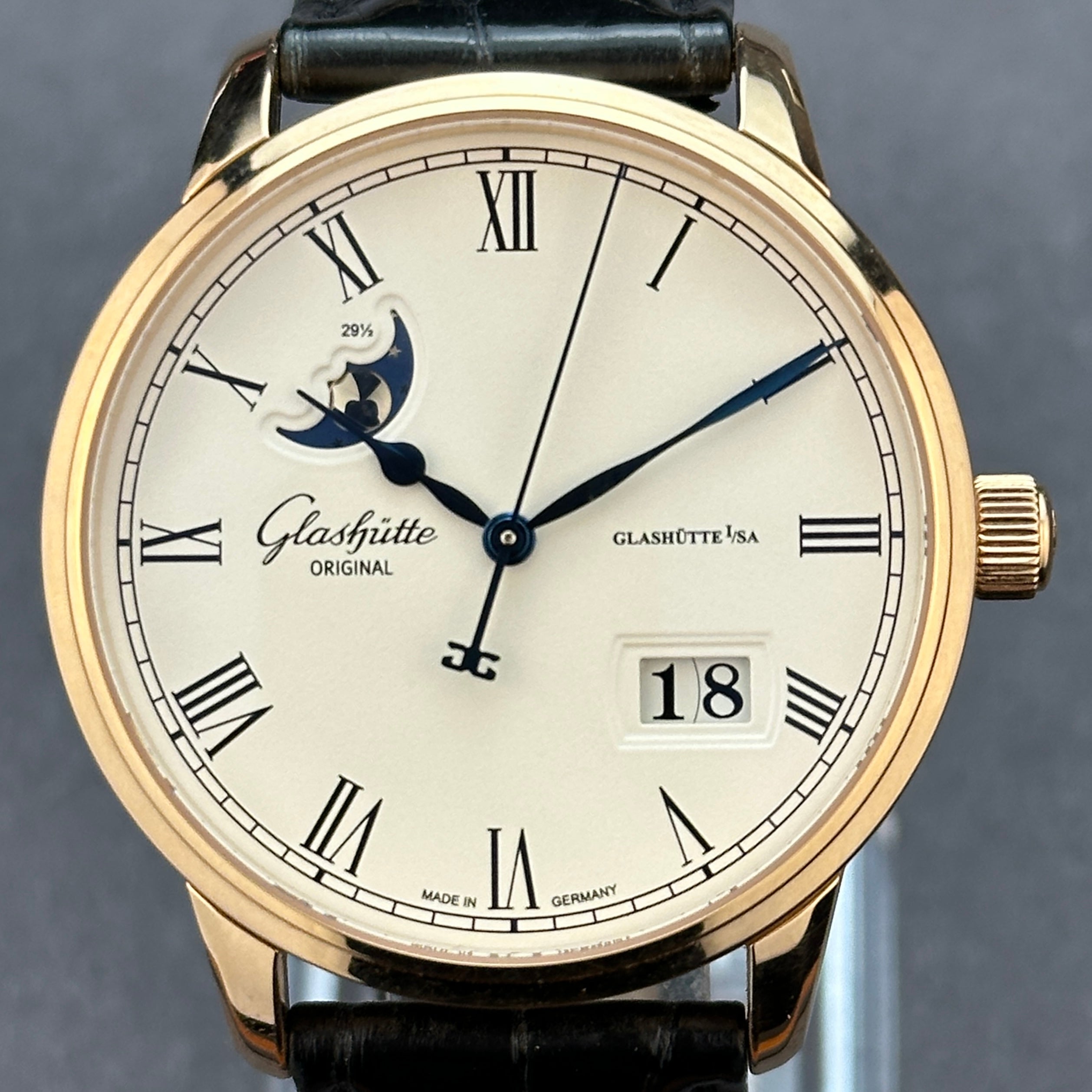 2015 Rose Gold Glashütte Original Senator Excellence Panorama Date Moo ...